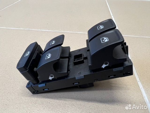 Блок управления стеклоподъемниками Skoda Rapid купить в Санкт ...