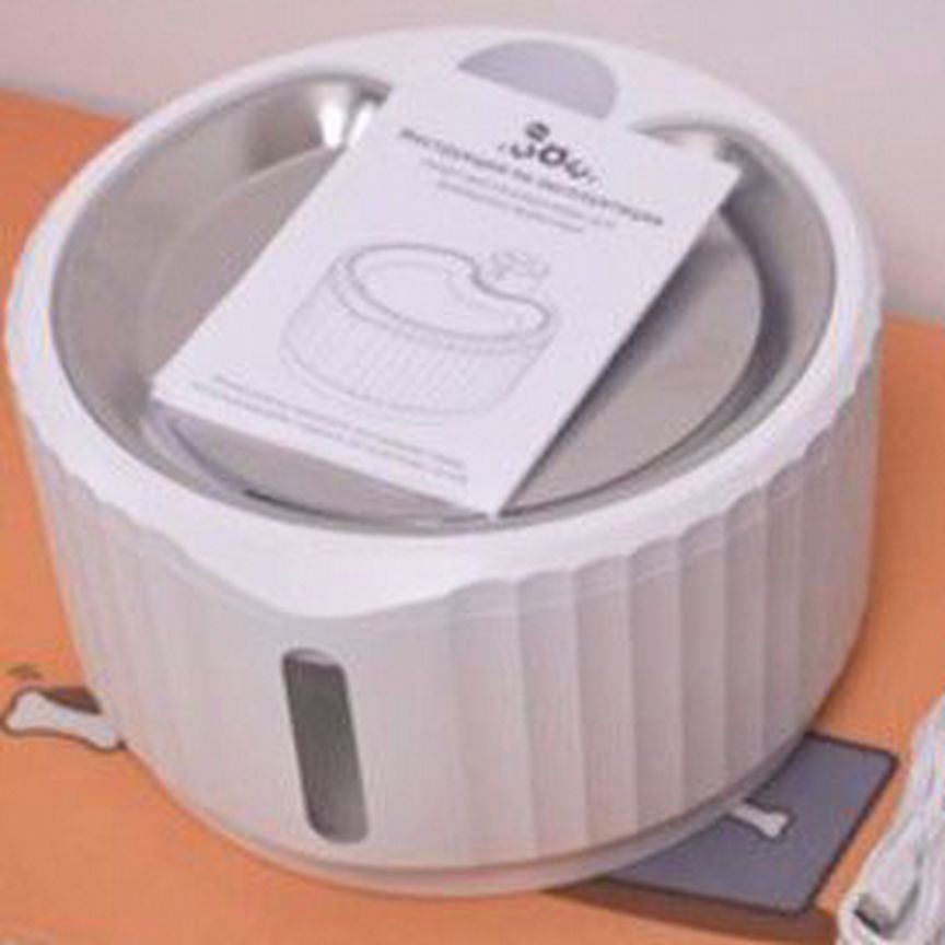 Фонтан поилка для кошек с датчиком движения