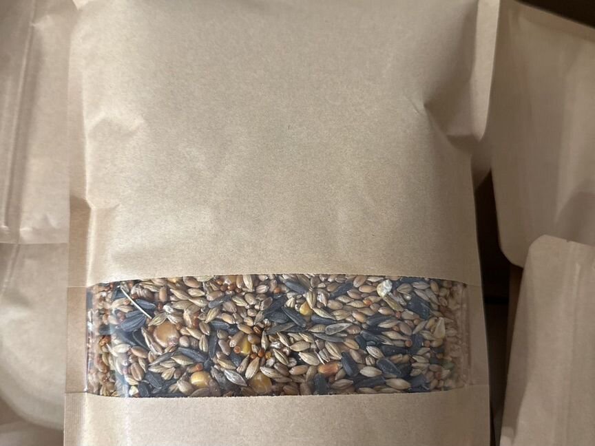 Зерносмесь (пшеница,ячмень,кукуруза,семечка)