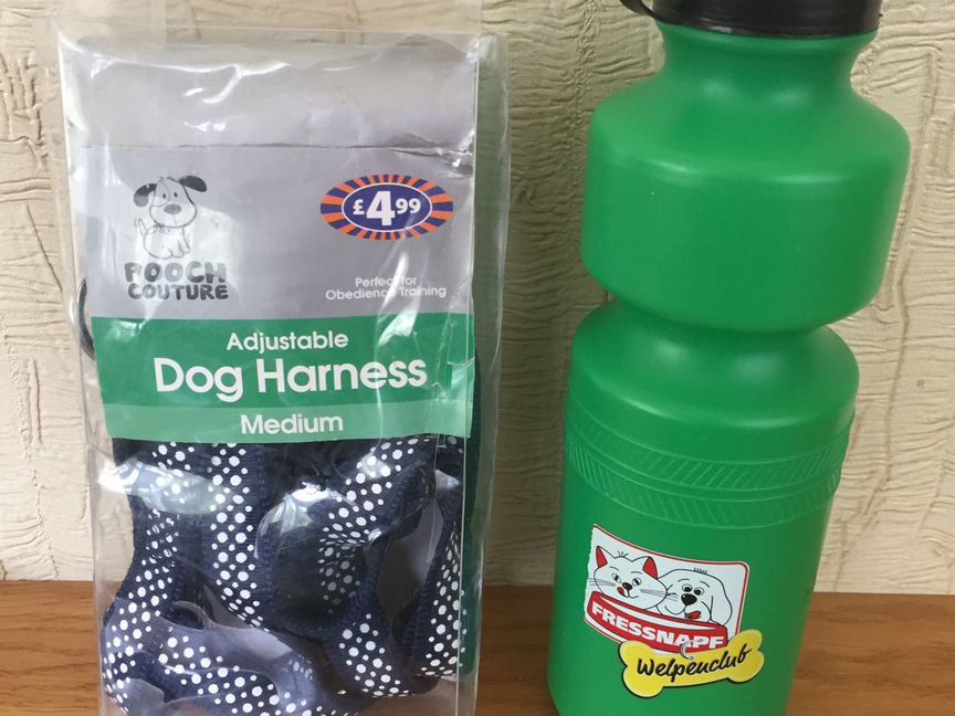 Новая шлейка д/собак USA(М) +бутылка/поилка