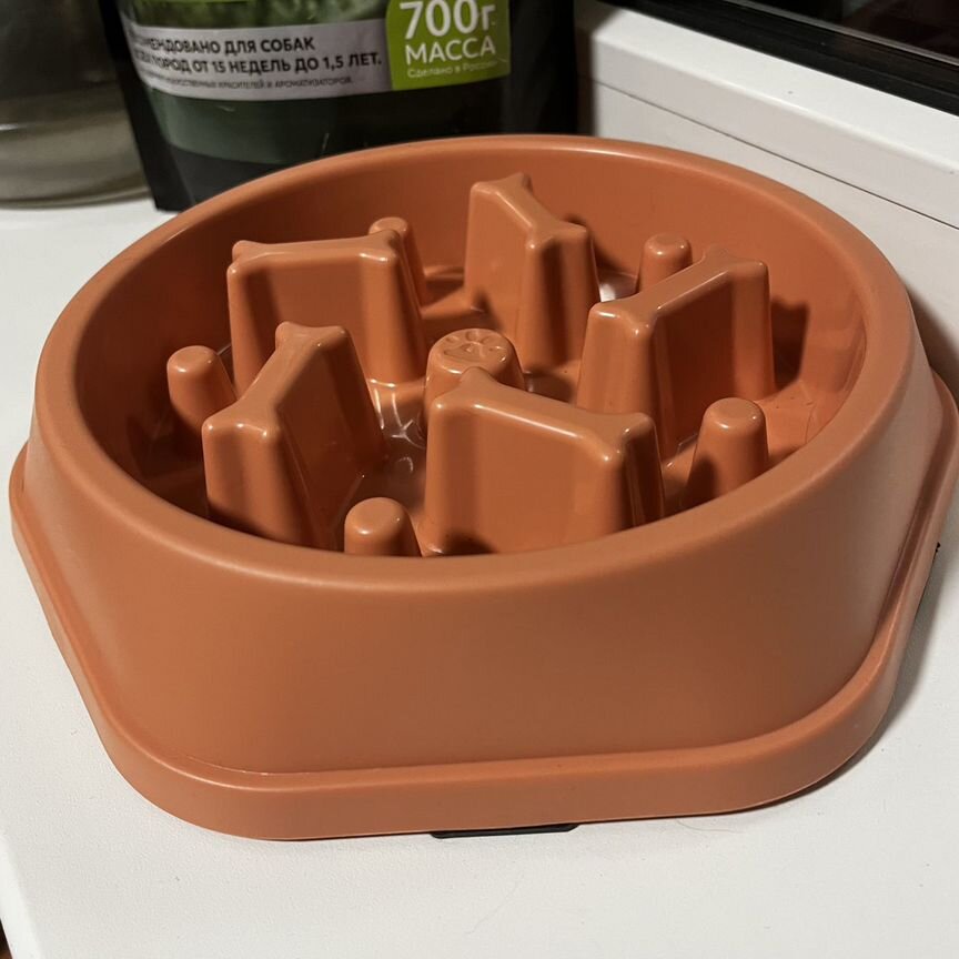 Кормушка для животных