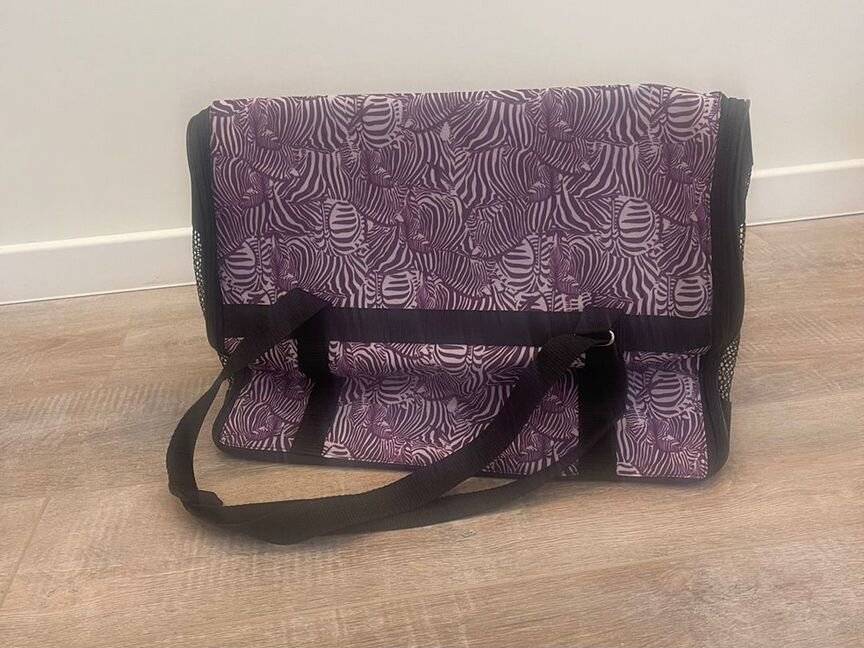 Сумка-переноска для собак и кошек