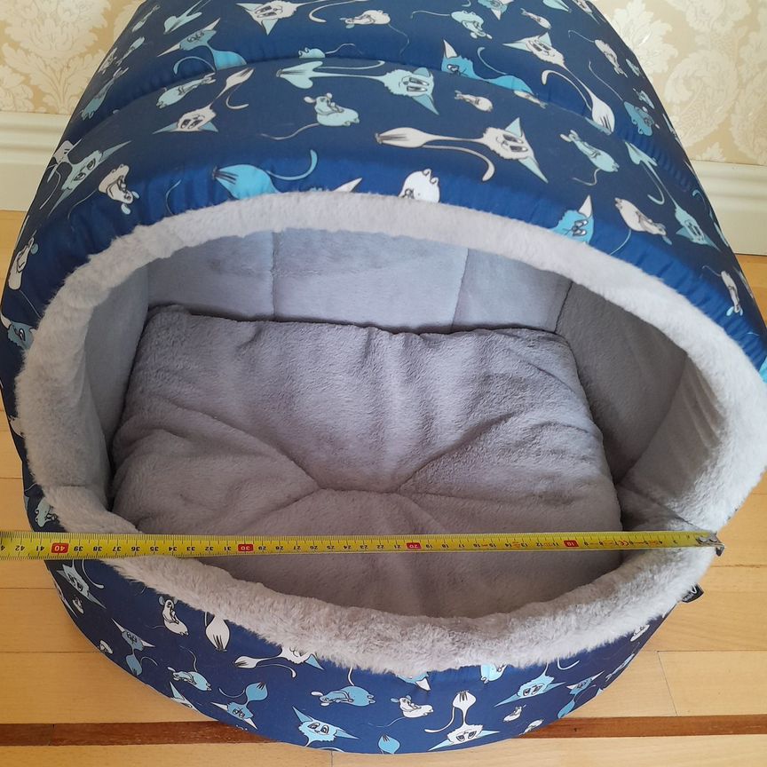 Домик для кошек и собак