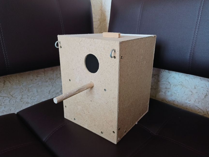 Домик для попугаев