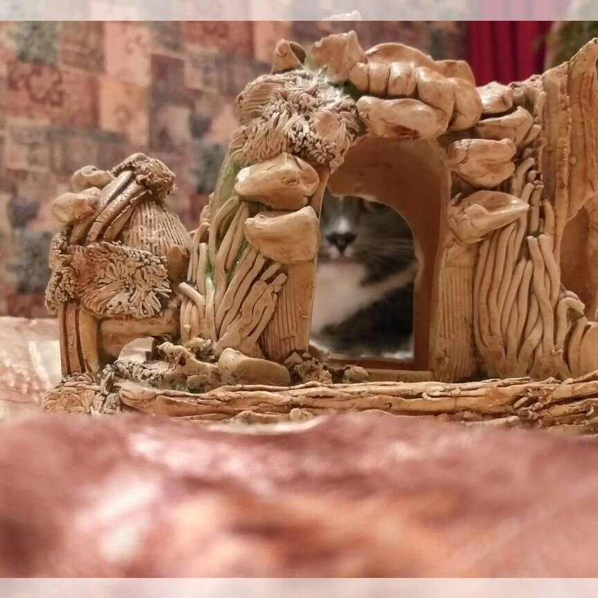 Грот для аквариума