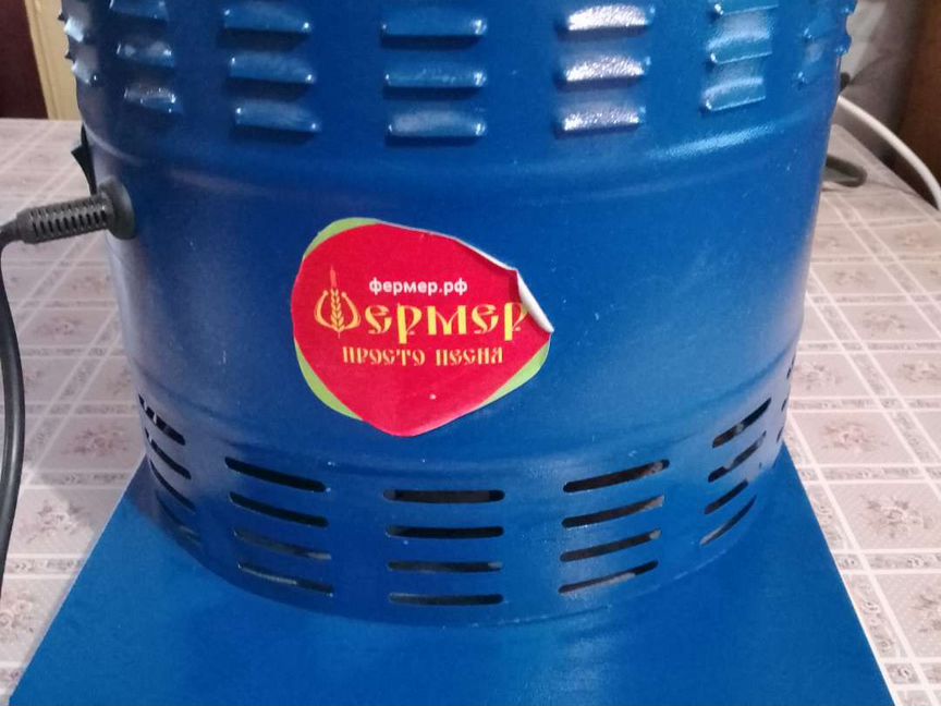 Зернодробилка фермер