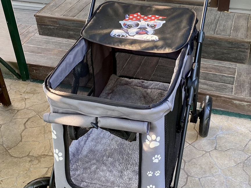 Коляска для перевозки животных