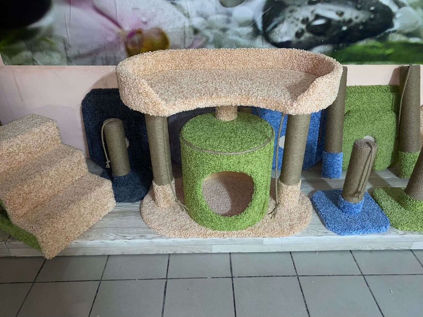 Игровые комплексы для кошек, лежания и когтеточка