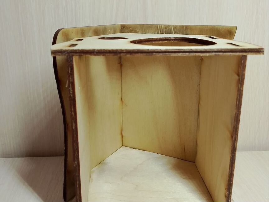 Деревянный дом для хомякака