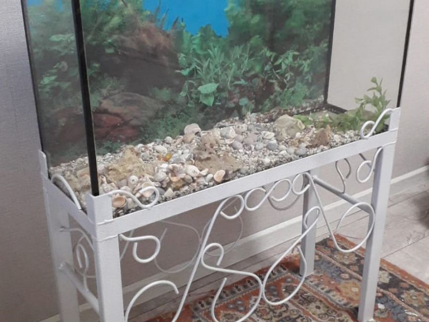 Аквариум с подставкой