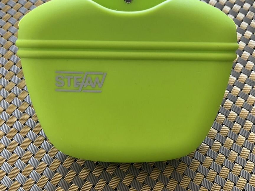 Сумочка для лакомств силиконовая для дрессировки