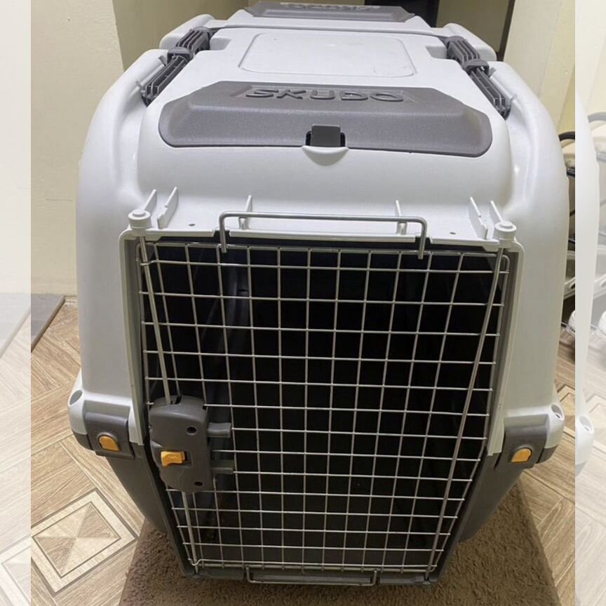 Переноска для собак skudo