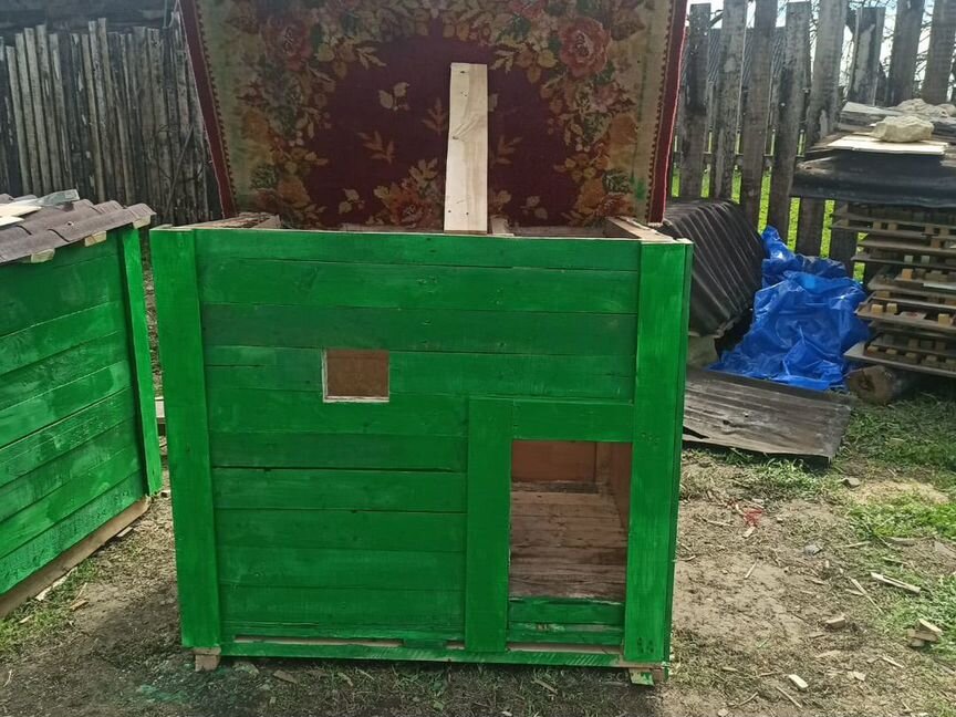 Будка собачья уличная утепленная