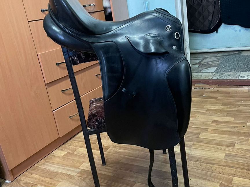 Седло выездковое Kieffer