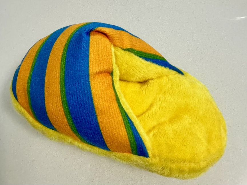 Ишрушка для собак "Тапок", 15 см новая