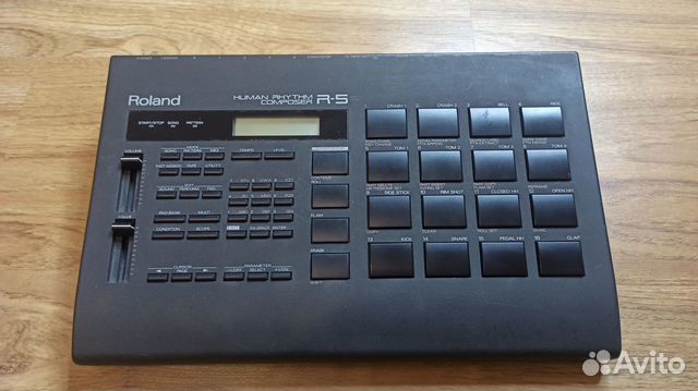 Roland R5 Винтажная Драм-Машина купить в Санкт-Петербурге | Хобби и ...