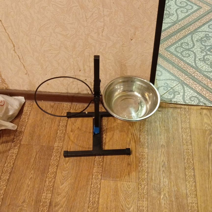 Миски для собак с подставкой бу