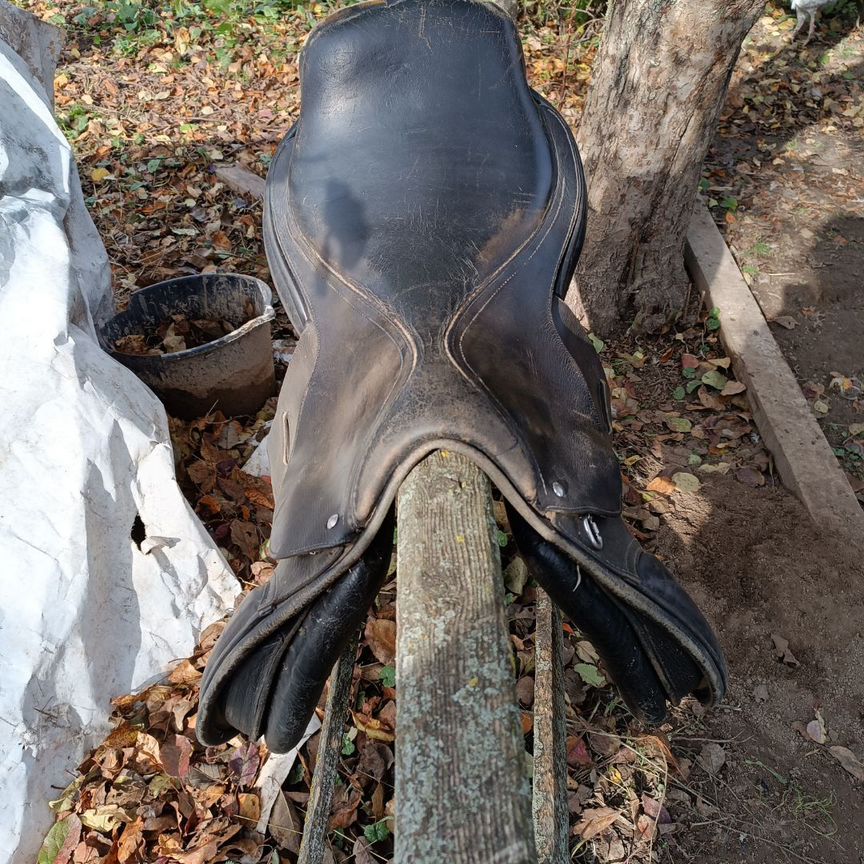 Старое седло-универсалка