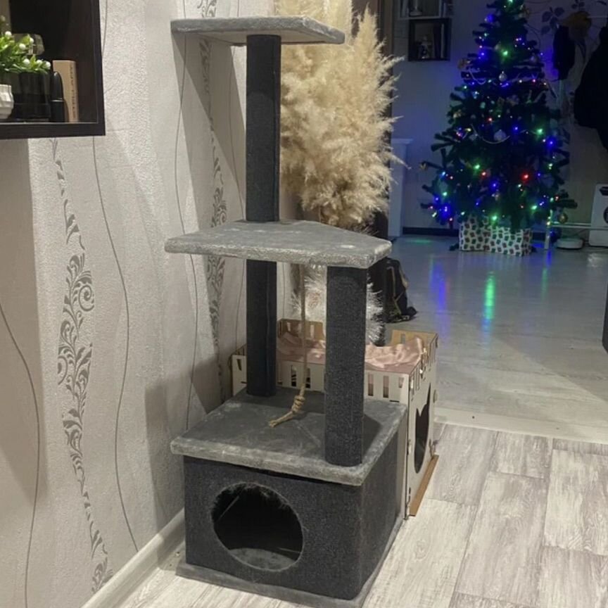 Кошачий домик с гогтеточкой. Новый