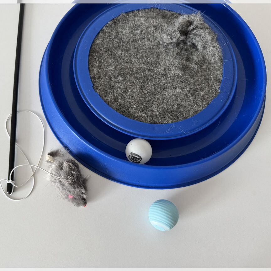 Игрушки для кошек