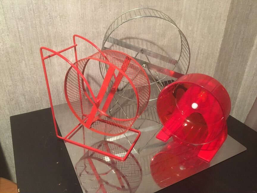 Беговое колесо для грызунов. Ferplast