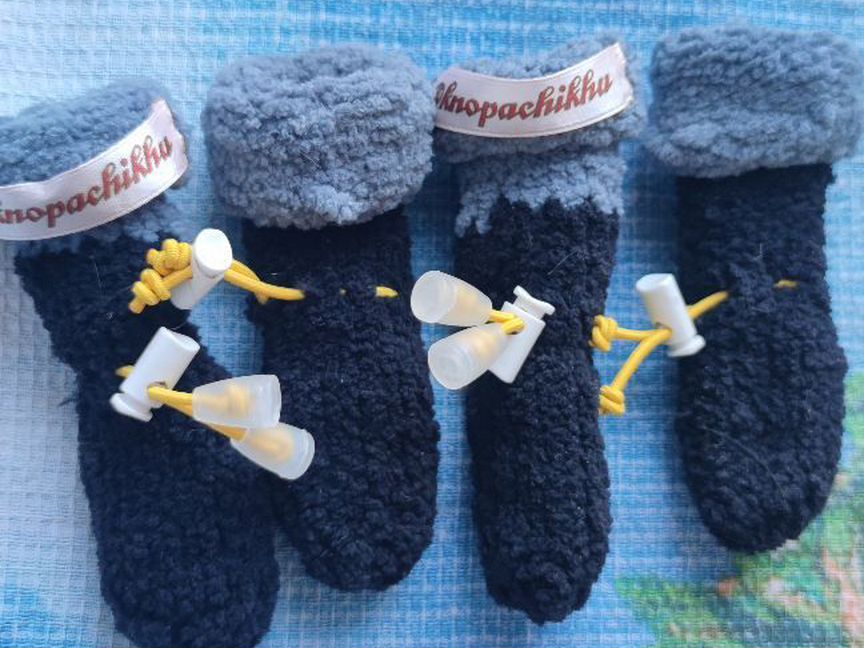 Обувь для собак мелких пород