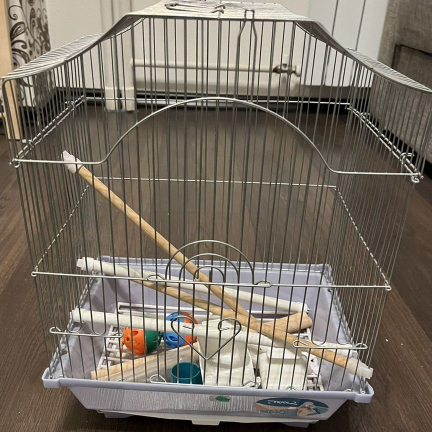 Клетка для попугая с аксессуарами