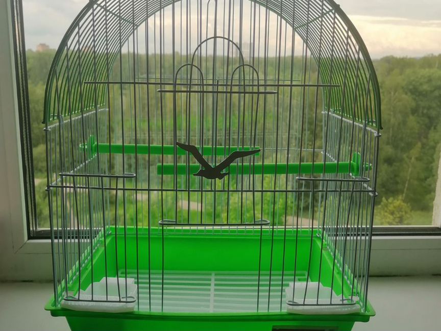 Клетка для птиц (30 см х 23 см х 39 см)