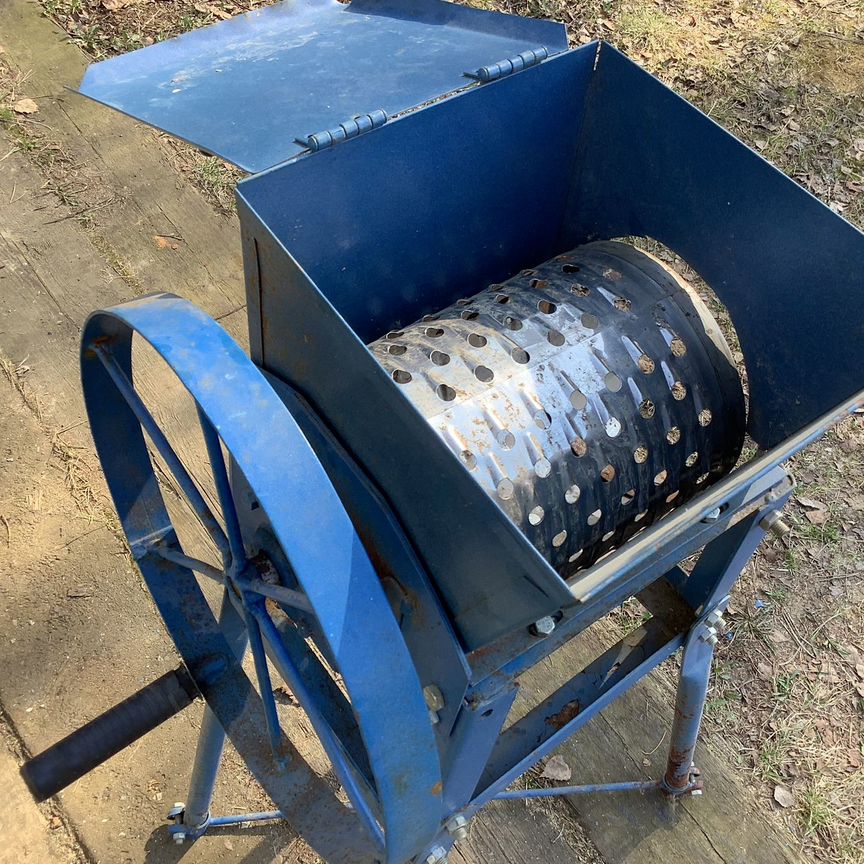 Корморезка ручная