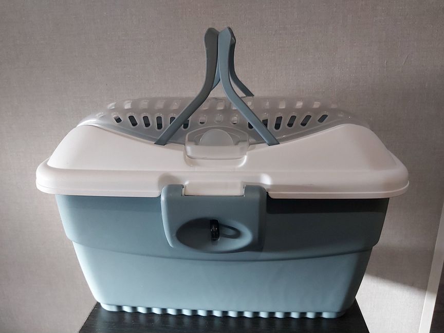 Переноска доя животных