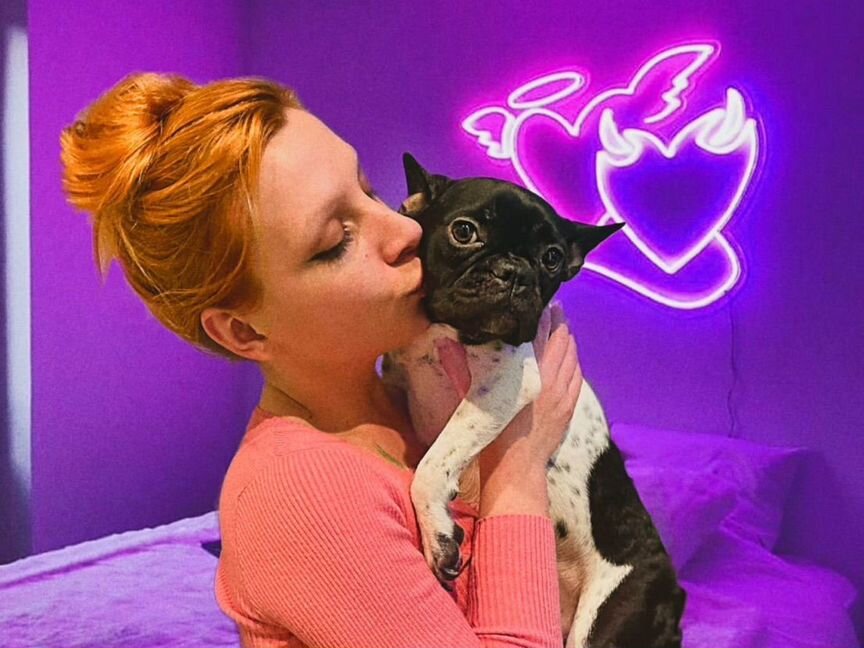 Отдам в добрые руки французскую булочку