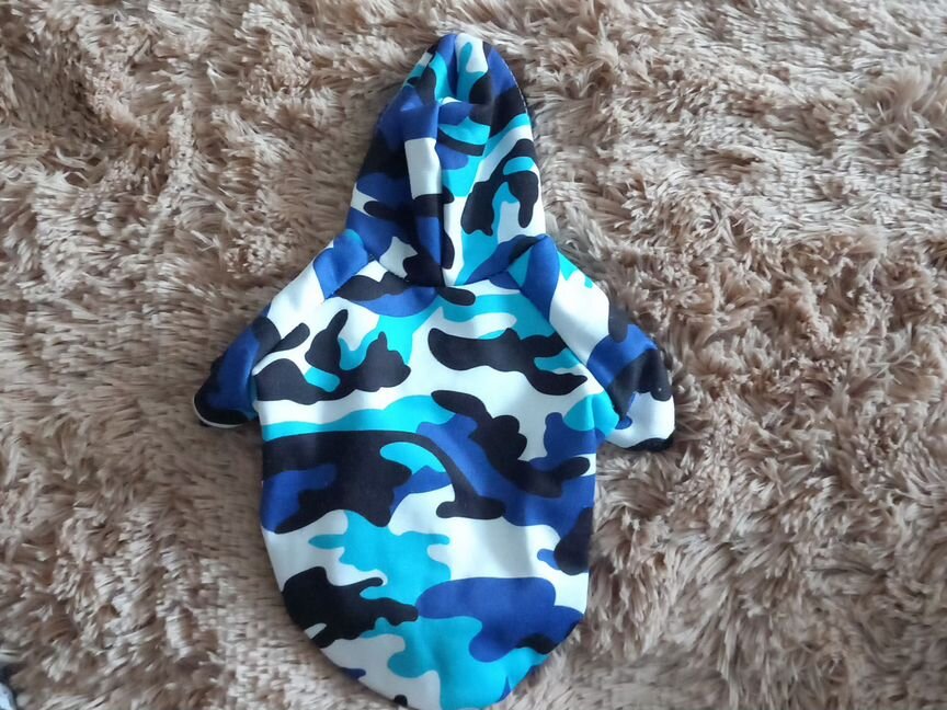 Одежда и амуниция для собак мелких пород