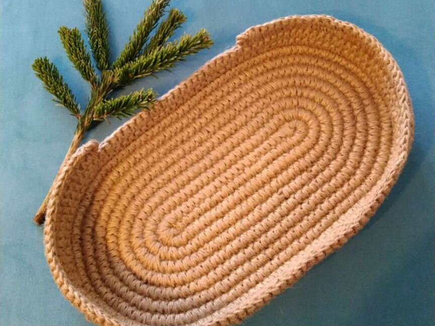 Джутовая лежанка для питомцев