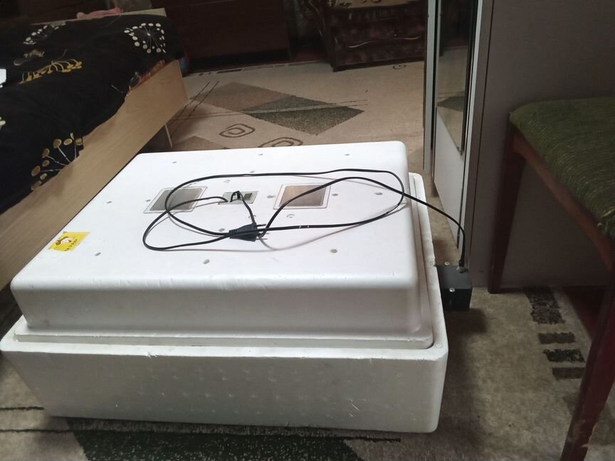 Продаётся инкубатор в рабочем состоянии