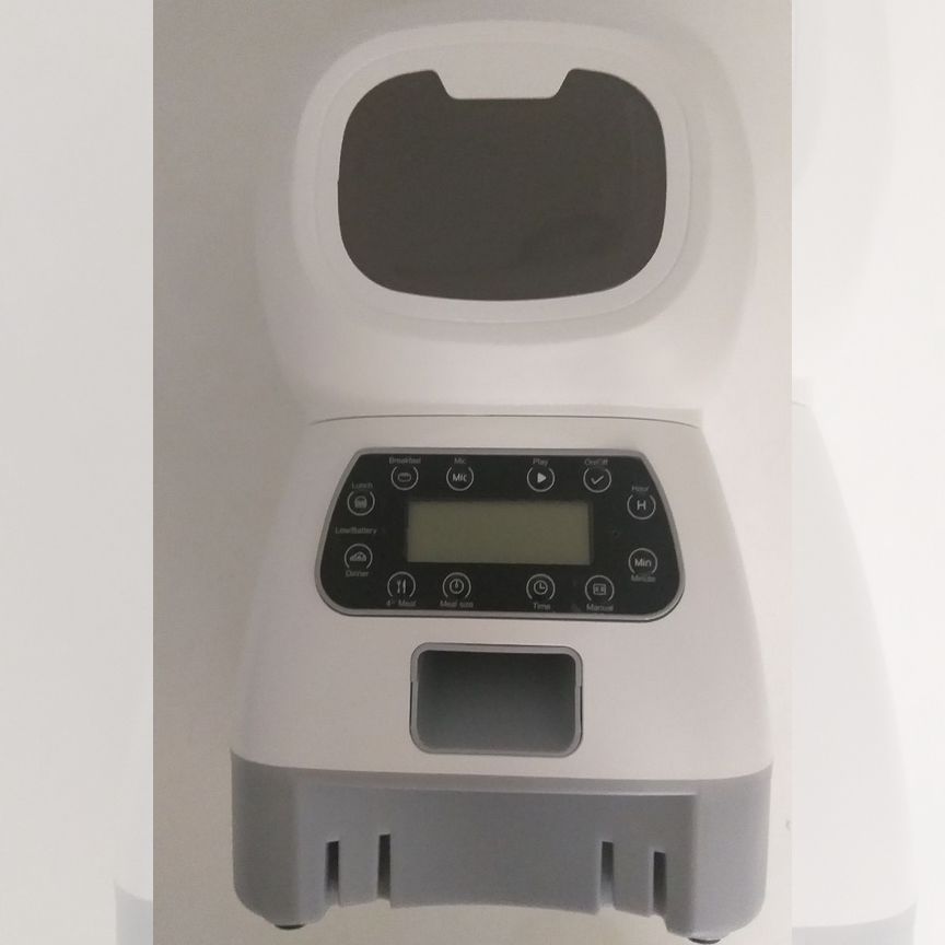 Автоматическая кормушка