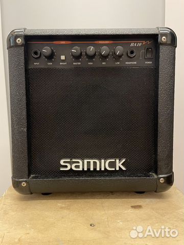 Басовый комбоусилитель Samick BA-10 купить в Санкт-Петербурге | Хобби и отдых | Авито
