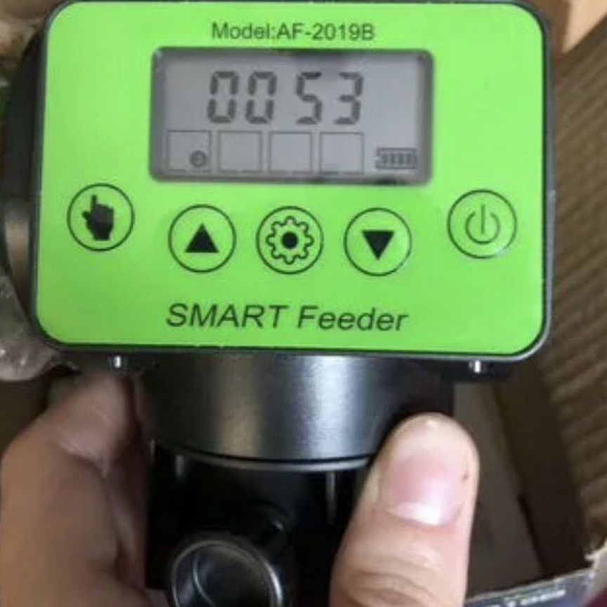 Автокормушка для рыб