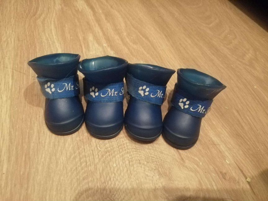 Резиновые сапожки для собак