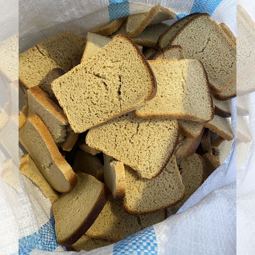 Сухари для животных