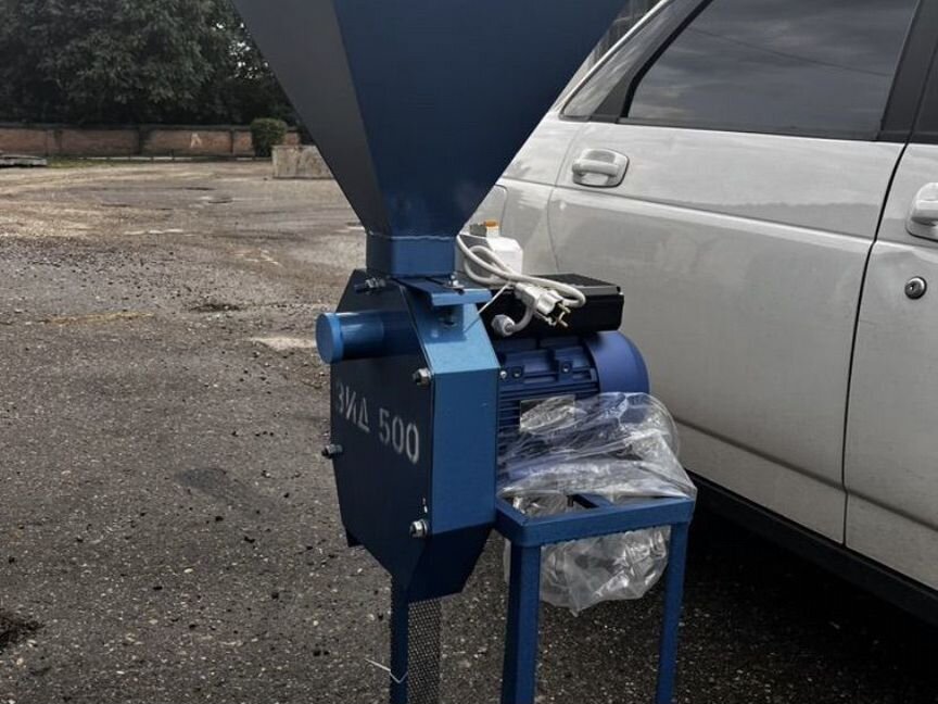 Сенорезка/соломорезка/ зернодробилка