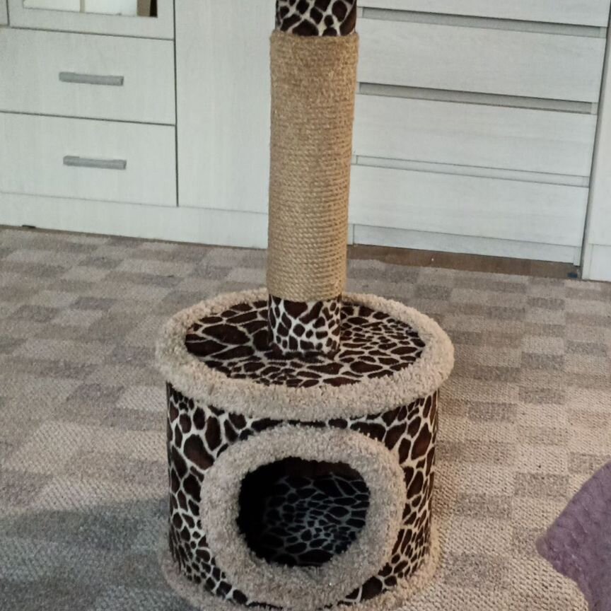 Когтеточка с домиком бу