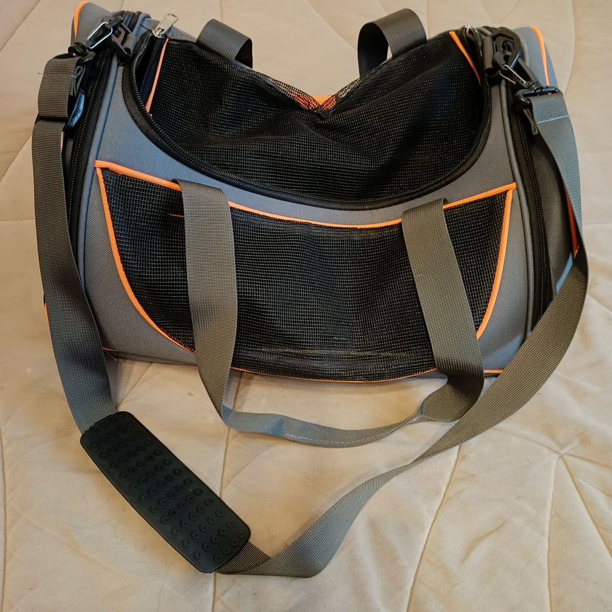 Переноска для животных