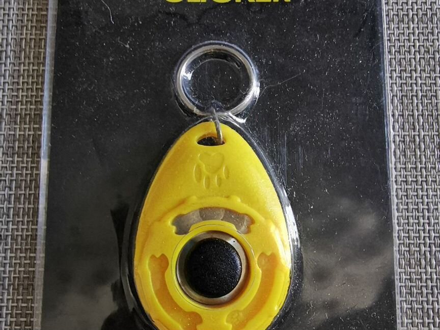 Кликер-брелок для дрессировки собак