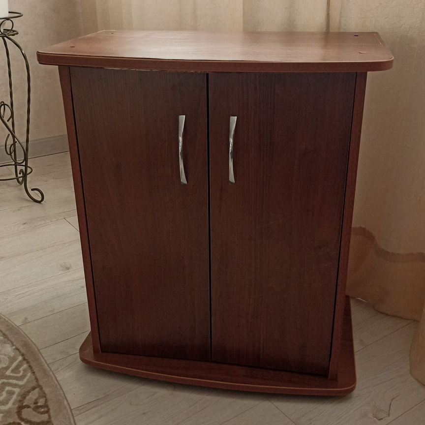 Продам б/у аквариум после протечки