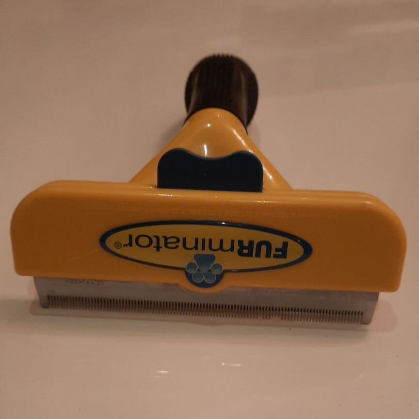 Фурминатор для крупных собак