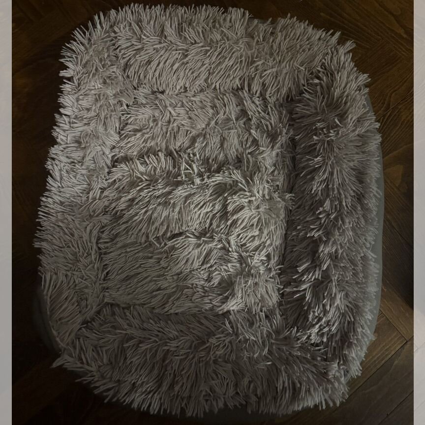 Лежанка для собак кошек