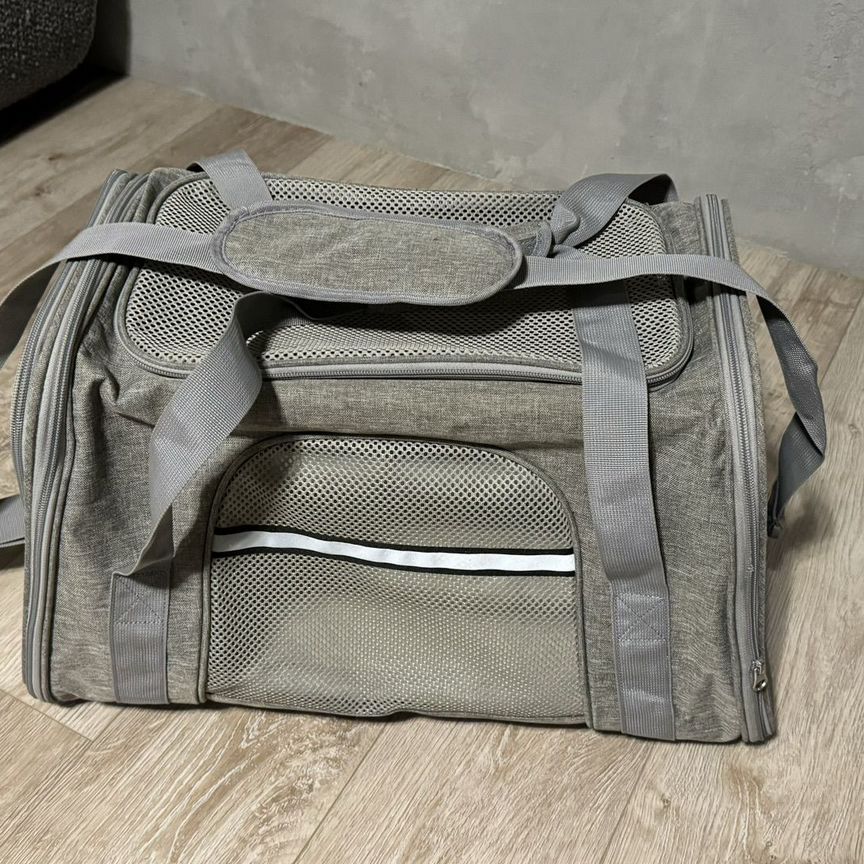 Сумка-перерноска для маленькой собаки или кошки