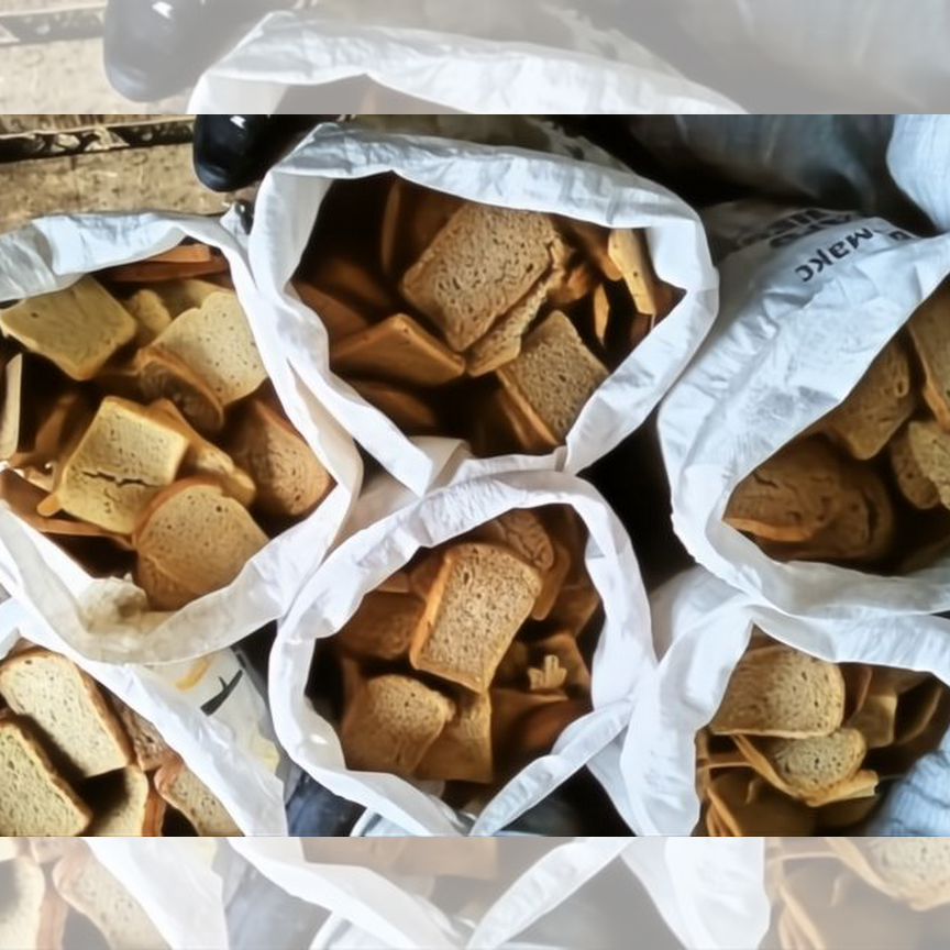 Хлеб на корм животным