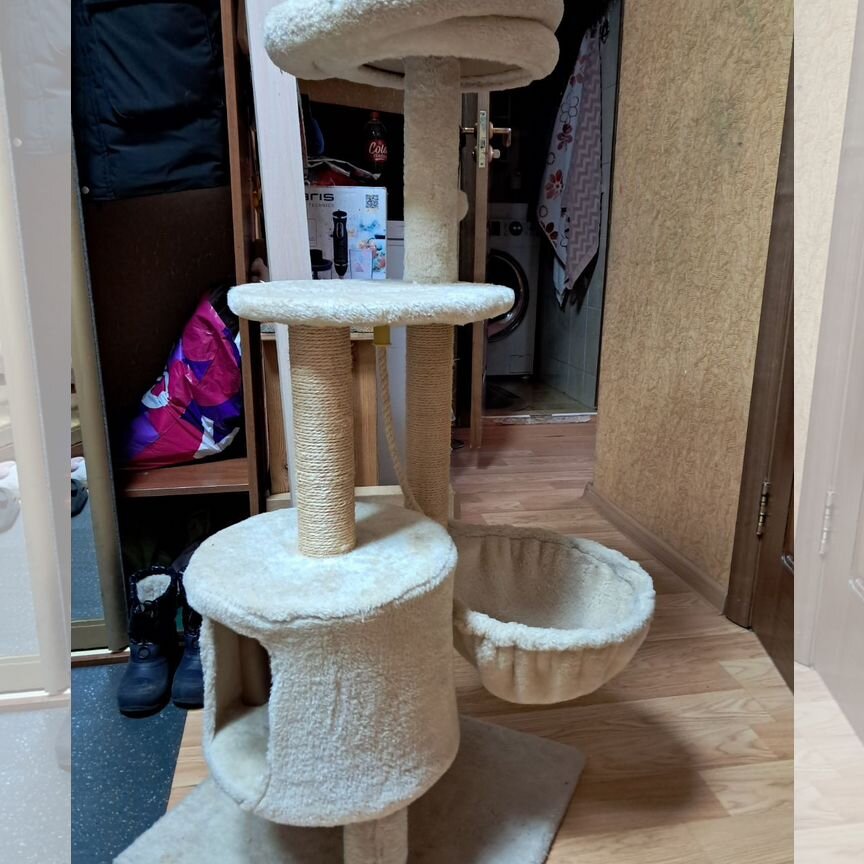 Домик для кошки с когтеточкой