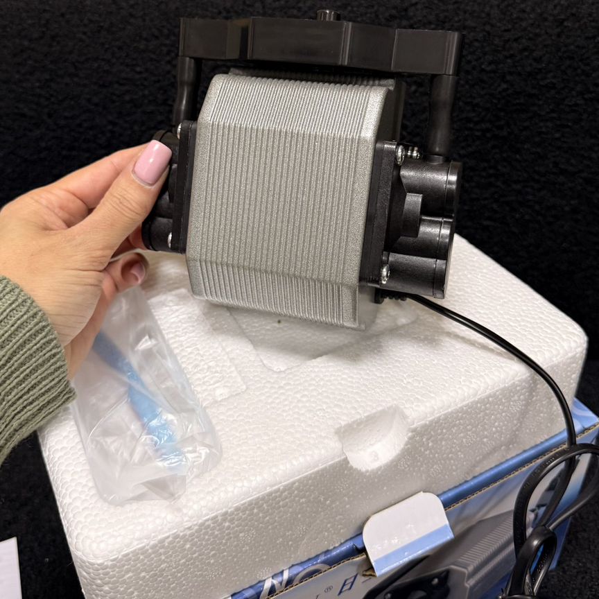 Компрессор для аквариума новый